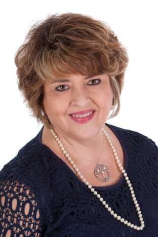 Lisa Hall | Who We Are | The Legacy Centre